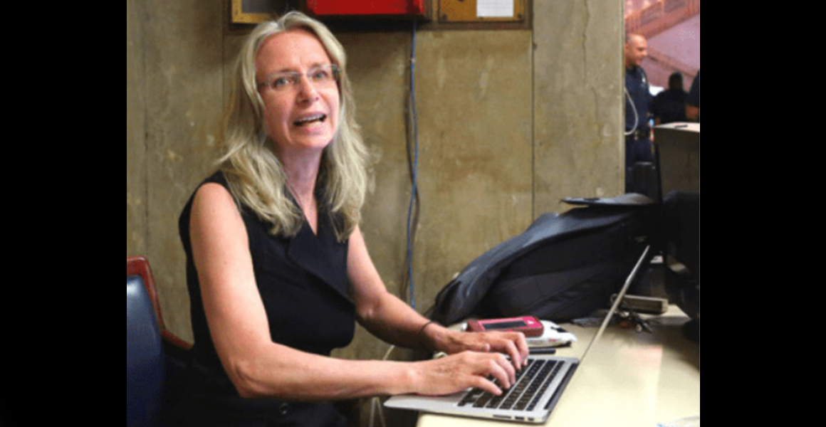 Laura Italiano - Portal dos Jornalistas